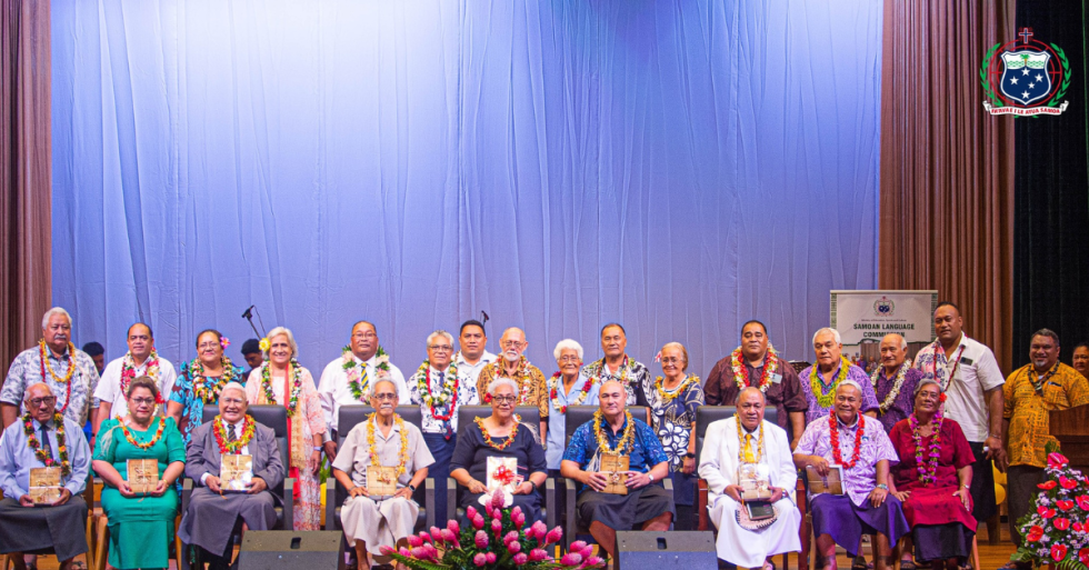 Mautū le Tusi Fa’atonu‘upu ‘o le Gagana Sāmoa - Sāmoa Capital Radio
